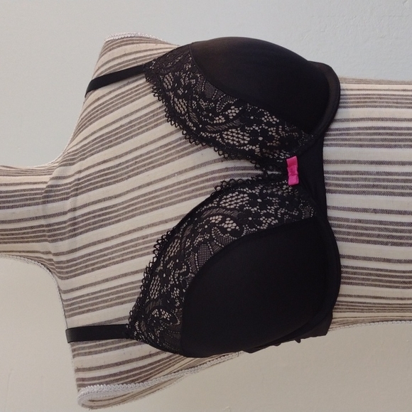 Maidenform | Intimates & Sleepwear | Maidenform Self Expression Black ...